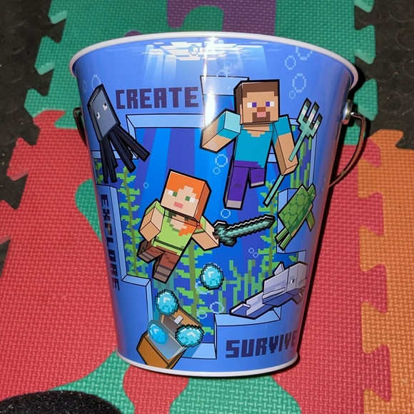 the tin box company | Other | Minecraft Themed Blue Bucket | Poshmark
